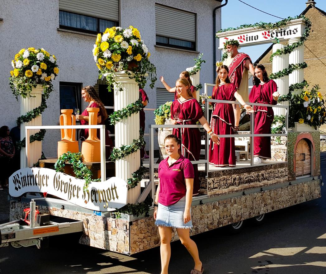 Wintricher Weinfest - WINTRICH - Der nachhaltigste Ort an der Mosel